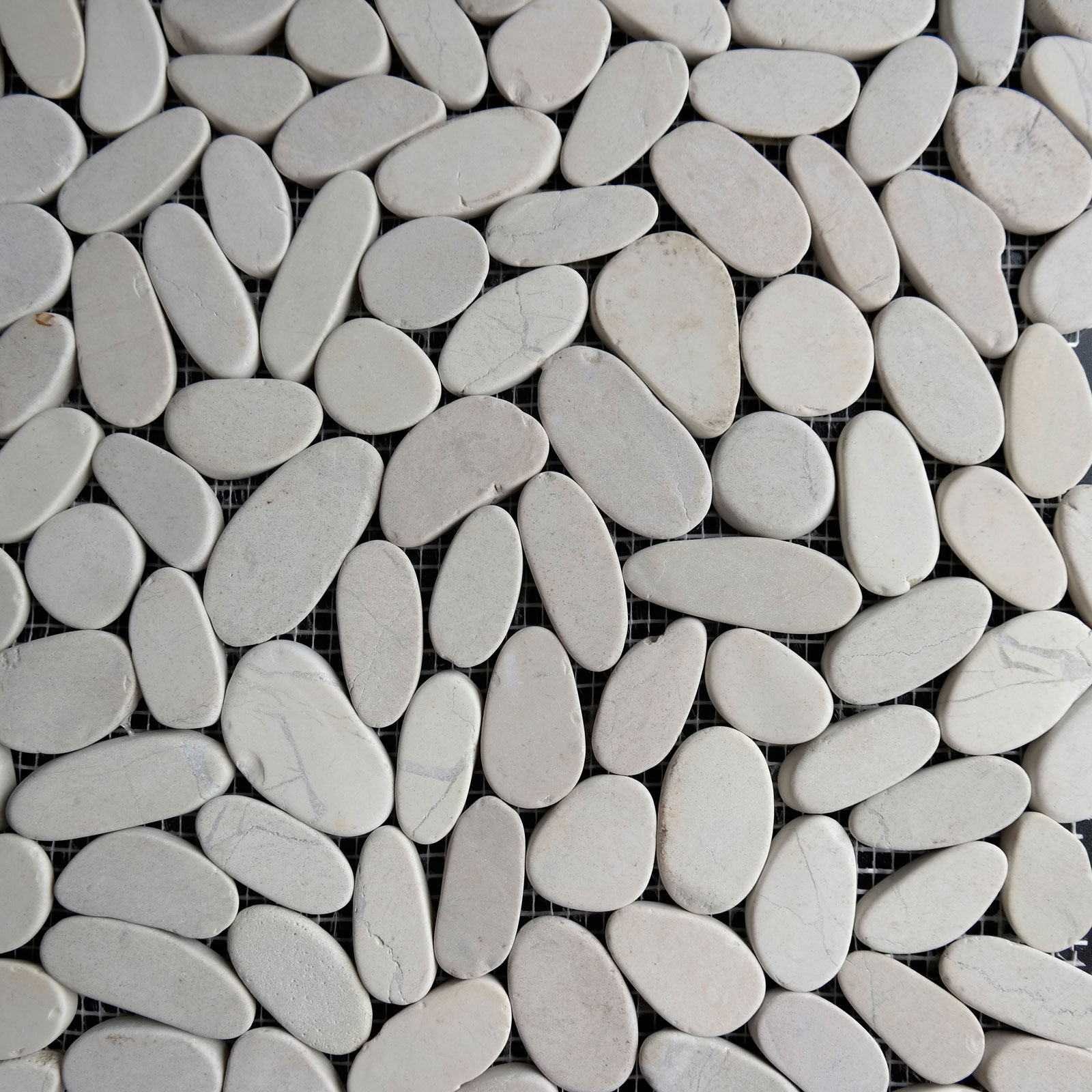 Sliced Pebble Mosaic Light Beige | Stone